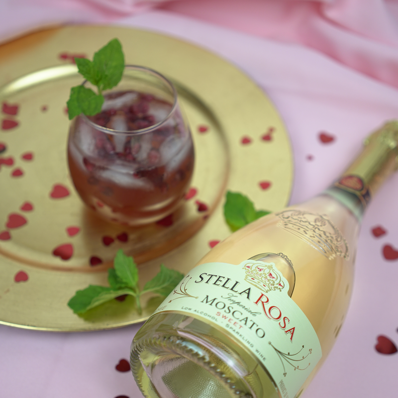 Stella Rosa Imperiale Moscato 750ml - Stella Rosa – BevMo!